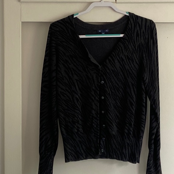 GAP | Sweaters | Cute Gap Light Weight Sweater Large Good Condition ...